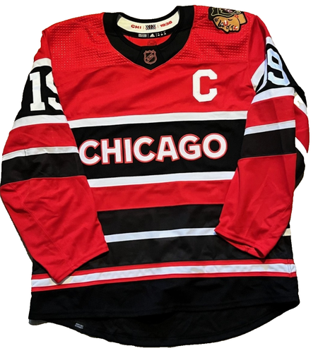 Jonathan Toews Chicago Blackhawks Issued 1938 Retro Jersey PSA Sticker ...