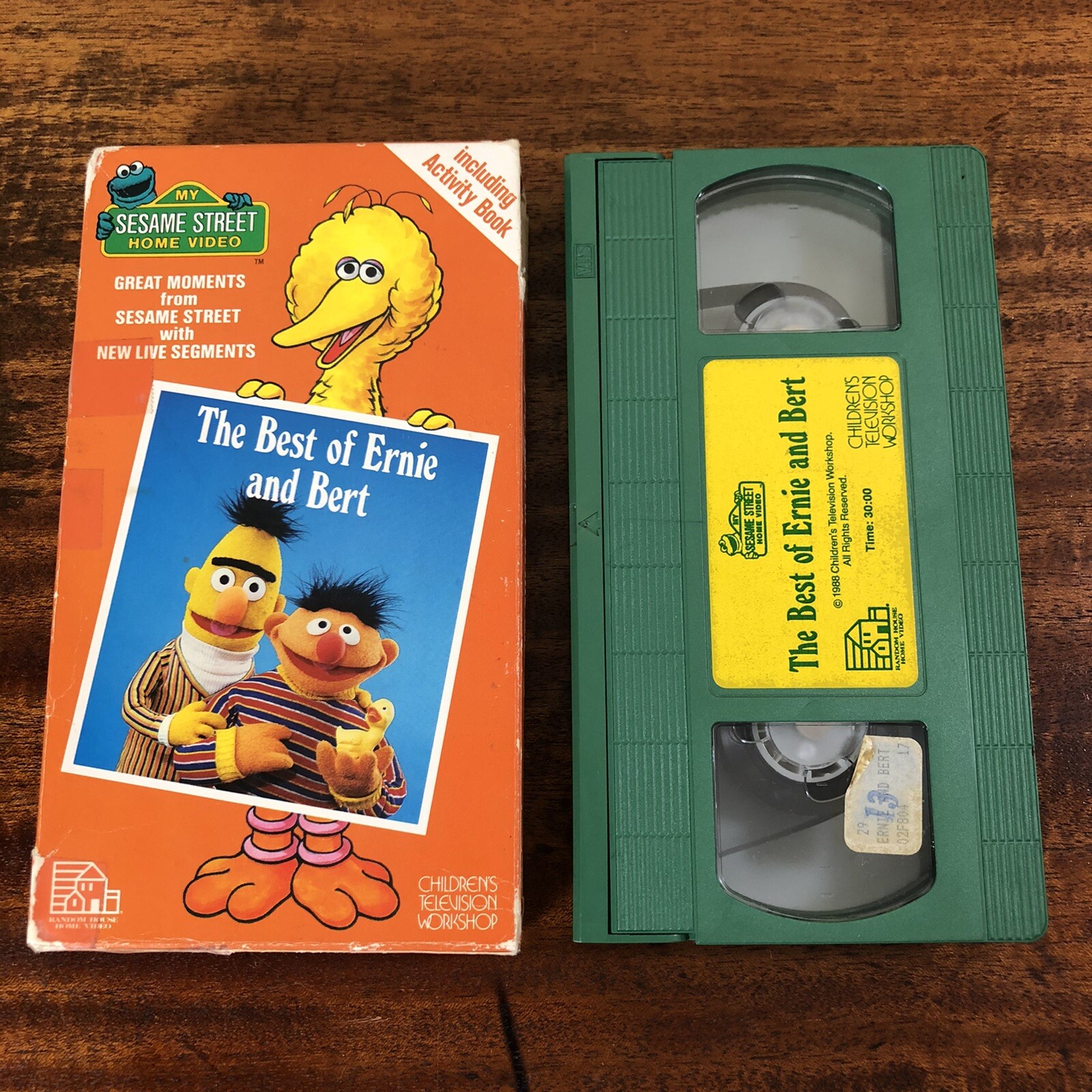Sesame Street VHS Video - Best of Ernie & Bert w/ HTF Green Tape Shell ...