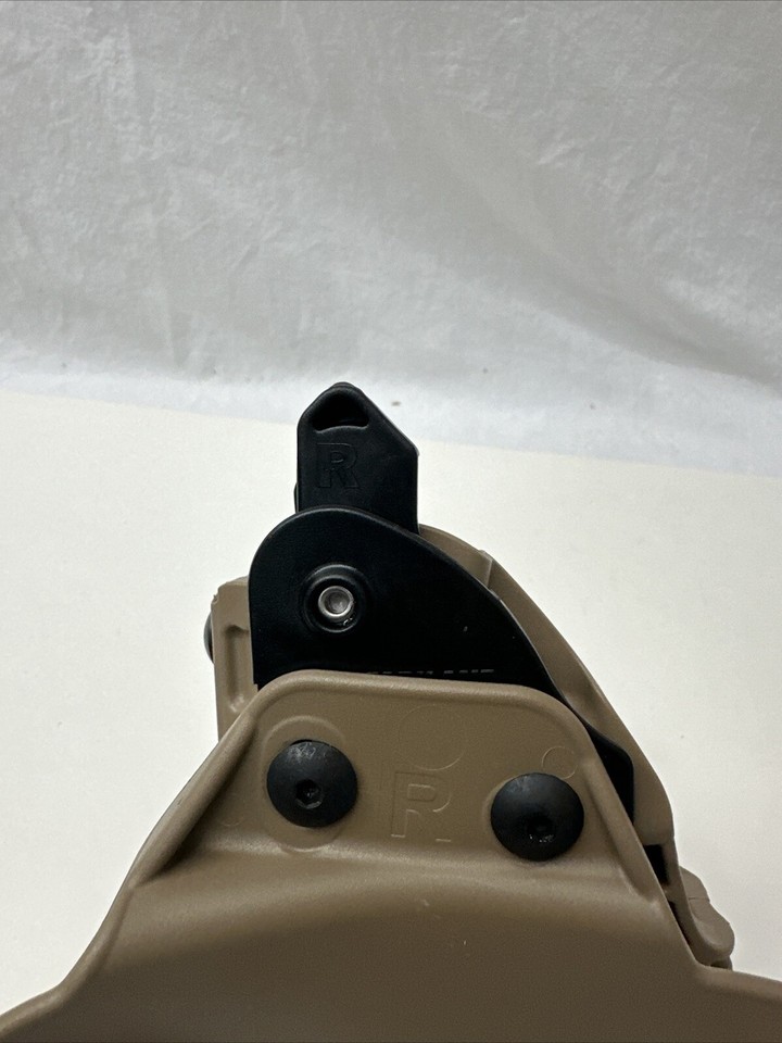 Safariland 7378 Holster Glock 19 23 FDE Right Hand Belt Paddle NSW ...