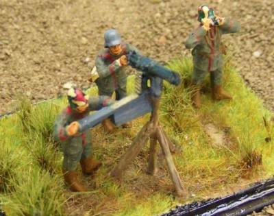 MGM 100-05 1/72 Resin WWI German AA Machine Gun Squad. Three Figures ...