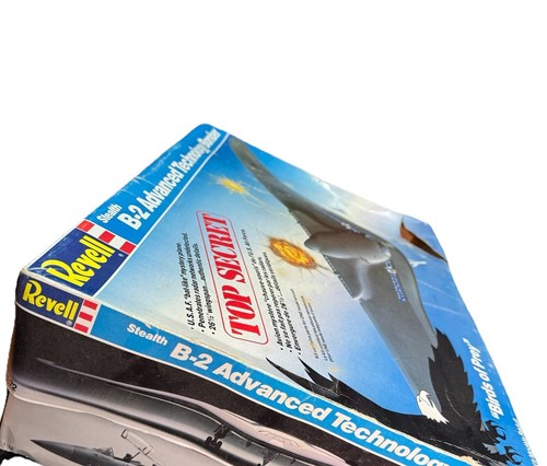 OLDER REVELL B-2 STEALTH ADVANCED TECHNOLOGY 1/72 SCALE PLANE MODEL KIT ...