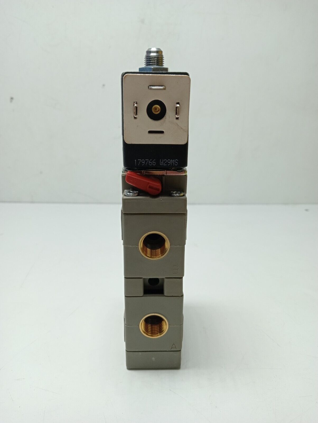 BURKERT 5413 G 6,0 NBR PA G1/4 PN1-16BAR 24V DC 5W 00550416 | eBay