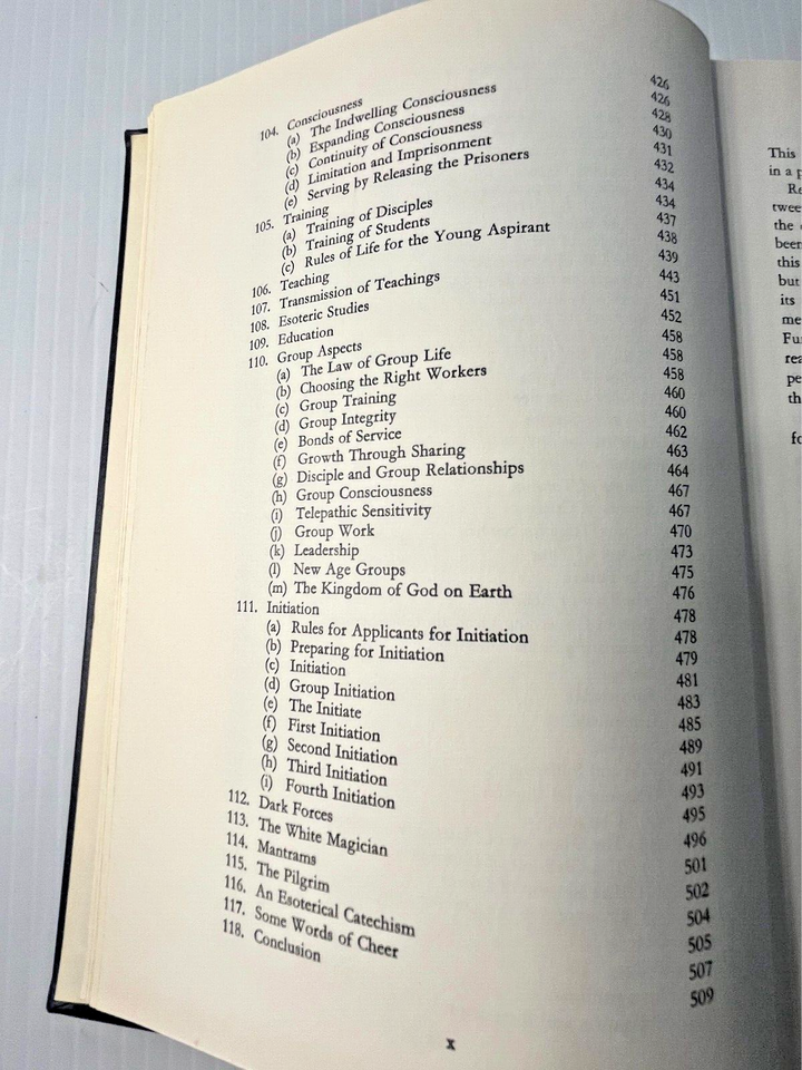 Serving Humanity by Djwhal Khul & Alice A. Bailey 1972 Humanitas Lucis ...