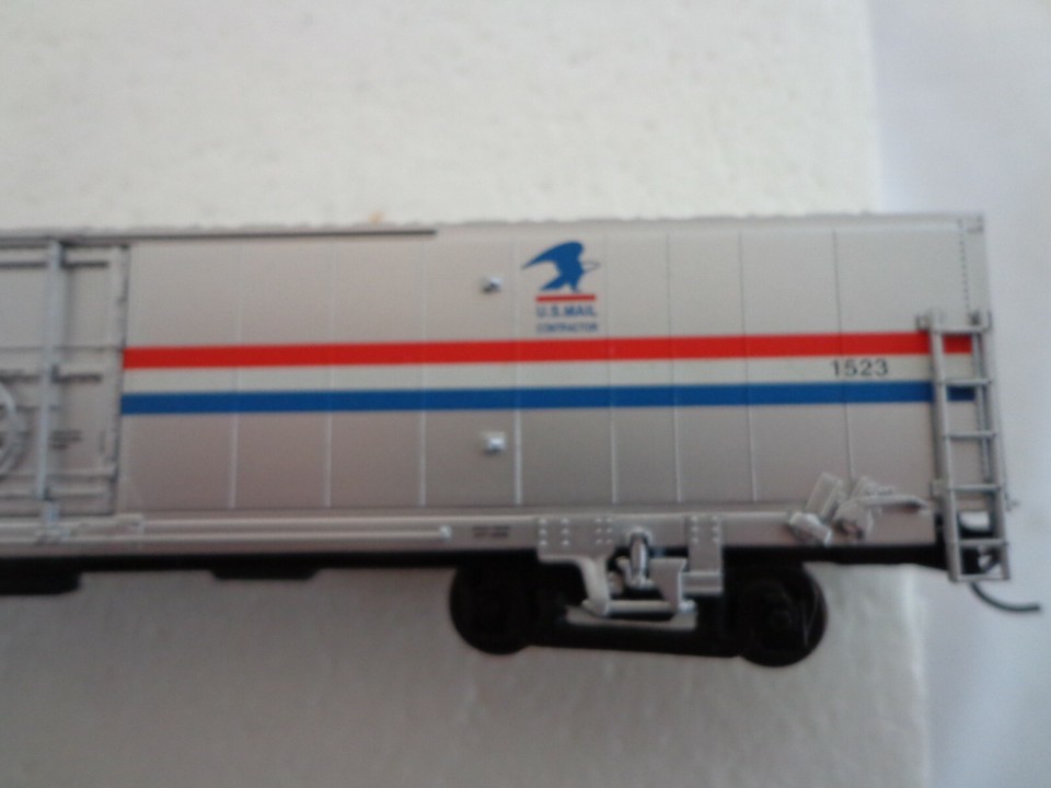 HO SCALE AMTRAK USPS CAR | eBay