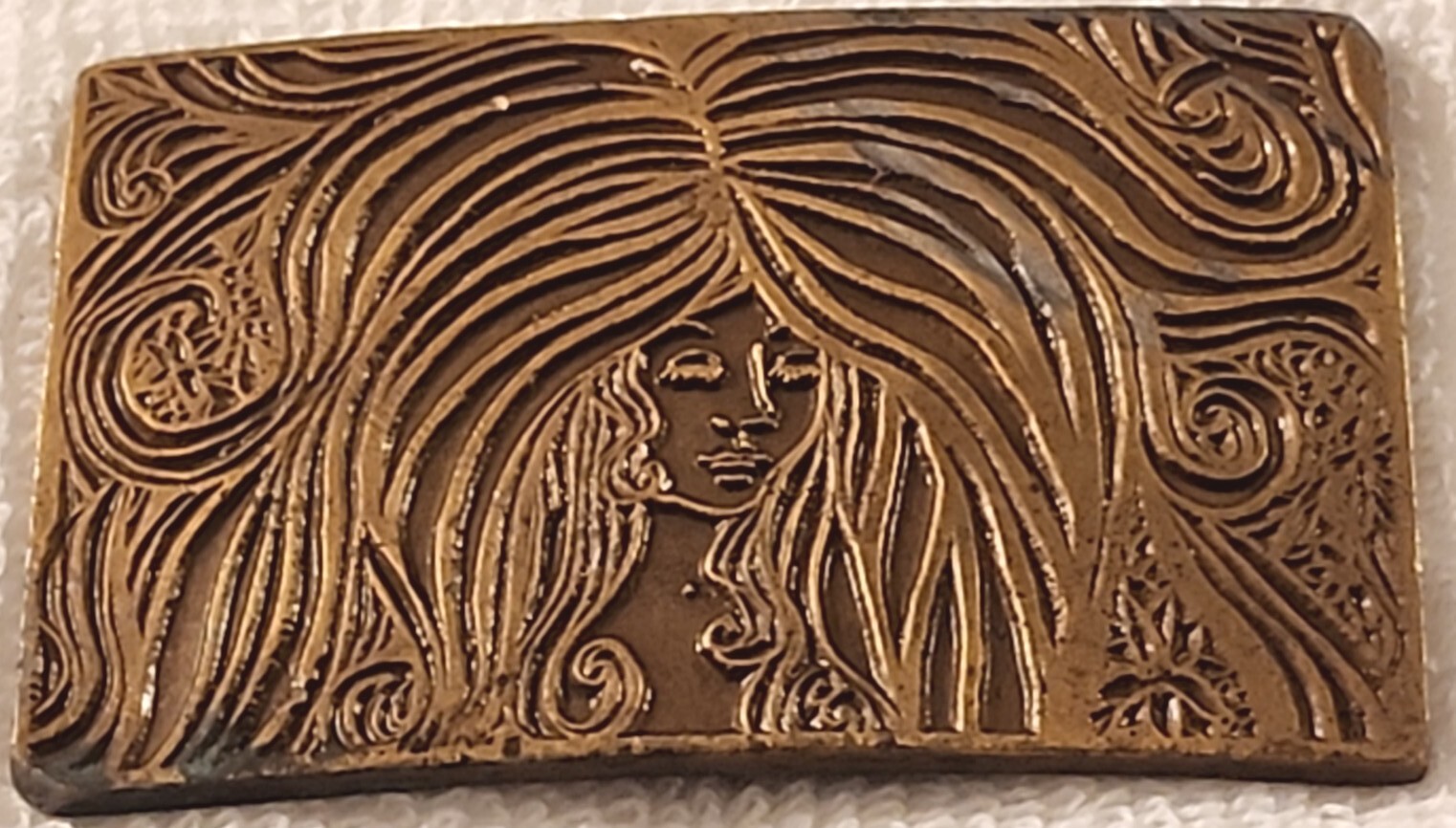 1960's Vintage Groovy Hair Lady Brass Belt Buckle - Gem