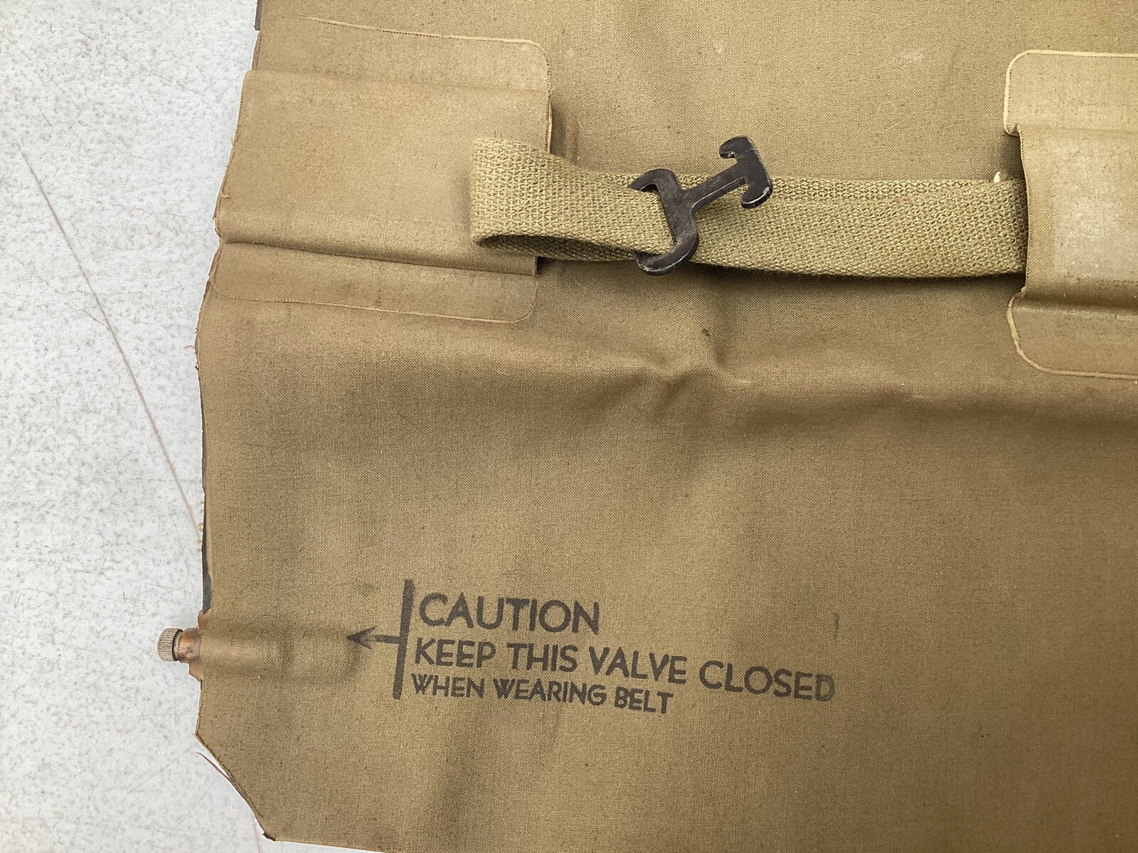 WWII US Navy Pilot Inflatable Life Preserver Belt 1940s The Ohio Rubber ...