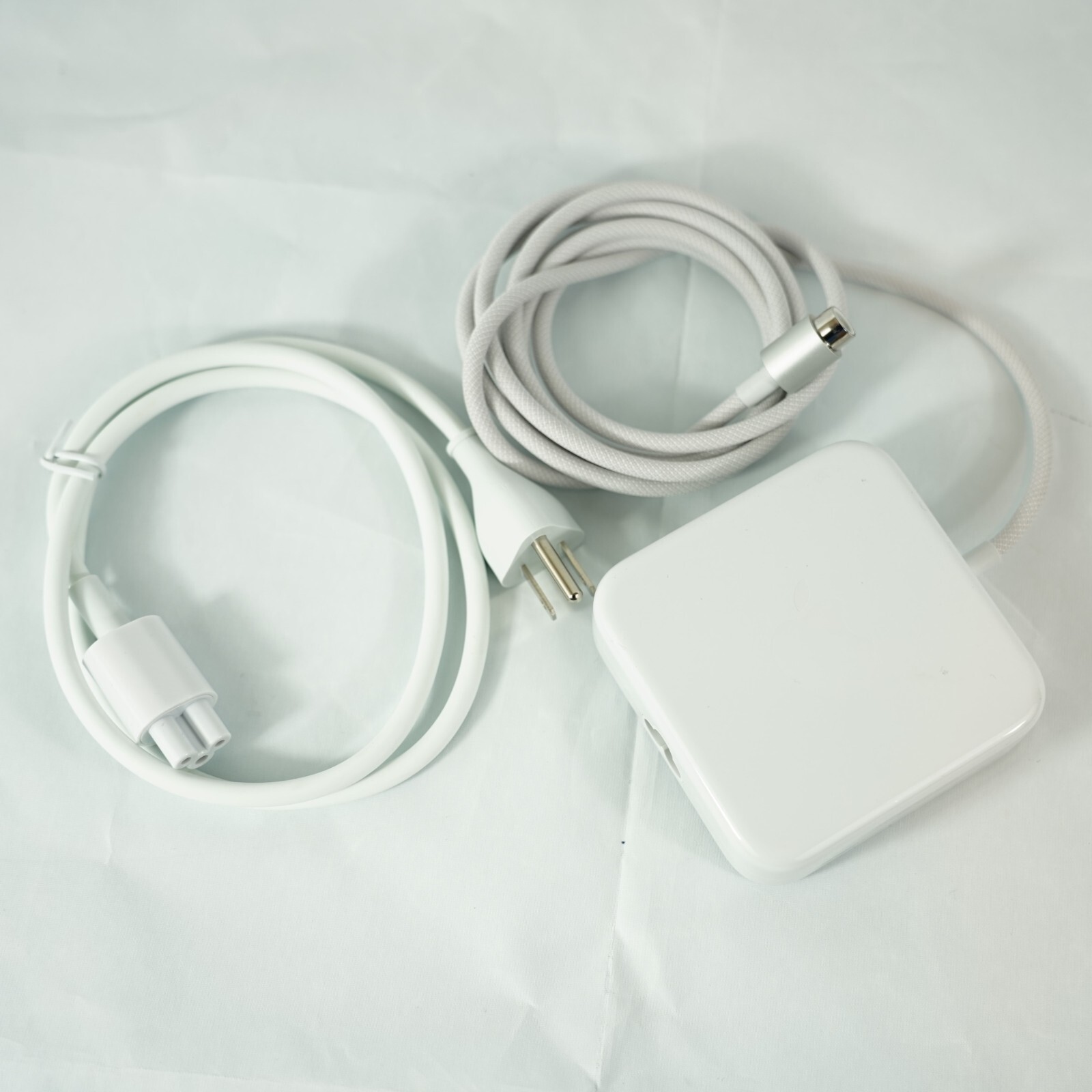 Genuine Apple iMac 24" M1 143w power adapter Silver (white) | eBay