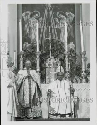 1966 Press Photo Bishop Harold Perry at his New Orleans consecration ...