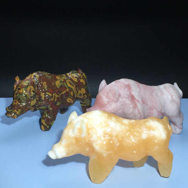 271g Natural Crystal.Various ores.Hand-carved.Exquisite wild boar ...