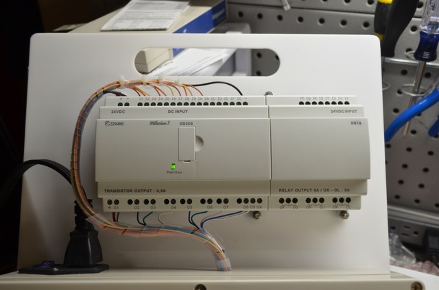 Crouzet Millenium 3 XB26S PLC with Modbus Module XN06 for sale online ...