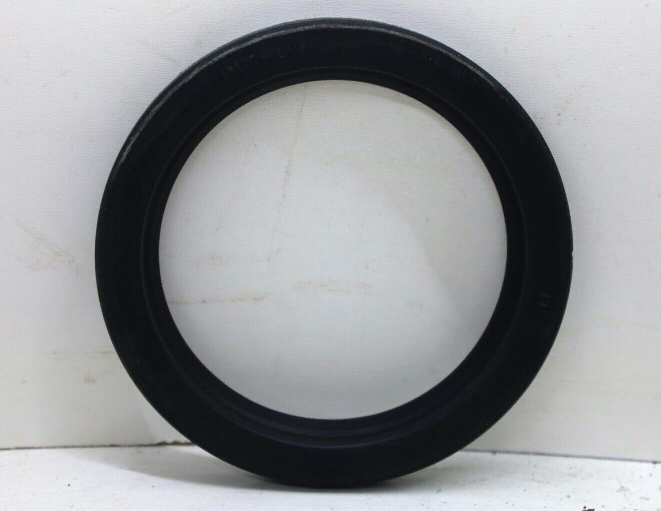 # 11197 LUP NEW Tides Marine SureSeal 3.5" Nitrile Lip Lup Seal | eBay