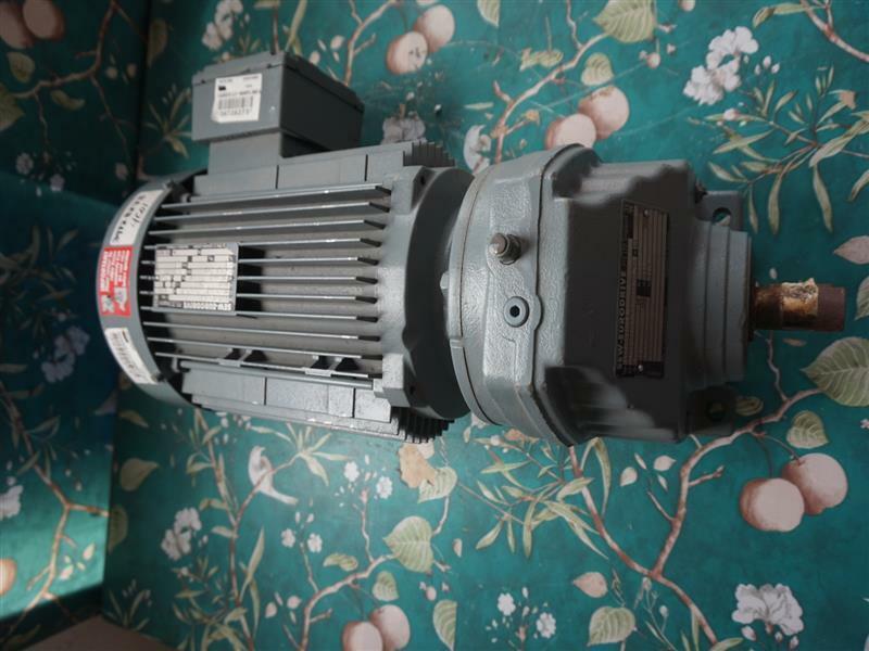 Sew-EuroDrive RX67 DV100L4 Gear Motor 30 Days Warranty Expedited ...