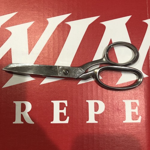 Metal Scissors Kings Head Betakut Italian 7 " Total Length. Made in ...