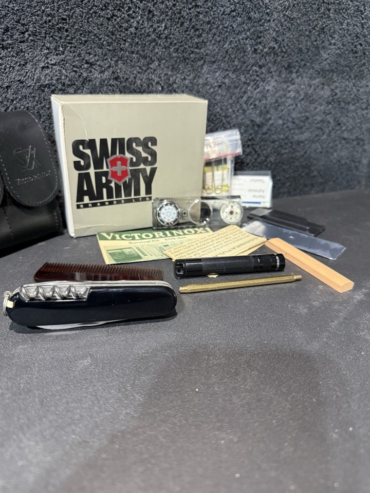VICTORINOX Swiss Champ Survival Kit SOS Set Multi-Tool Army Knife ...