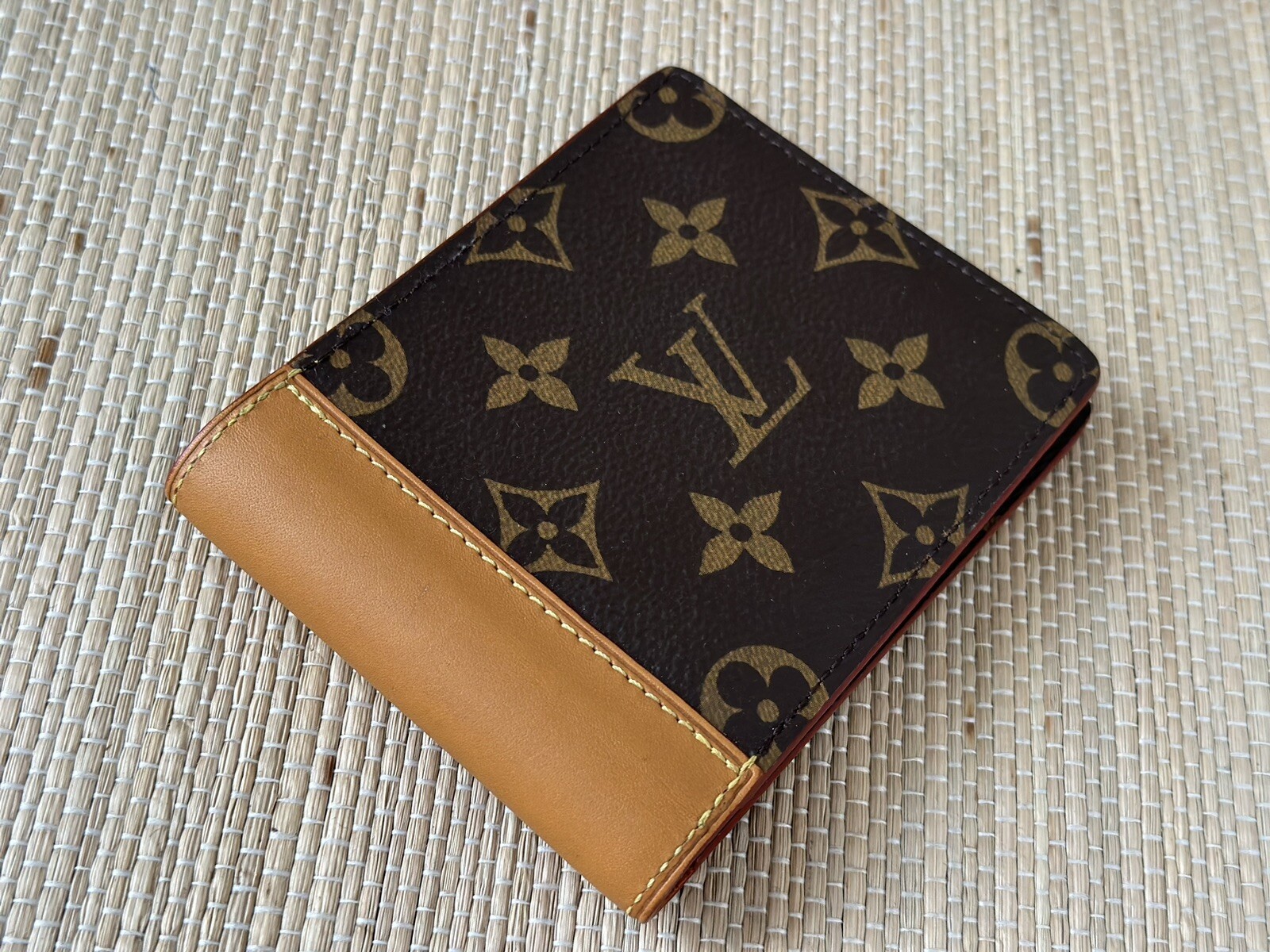 Louis Vuitton Monogram Vachetta Multiple Wallet Virgil Abloh Rare 2019 ...