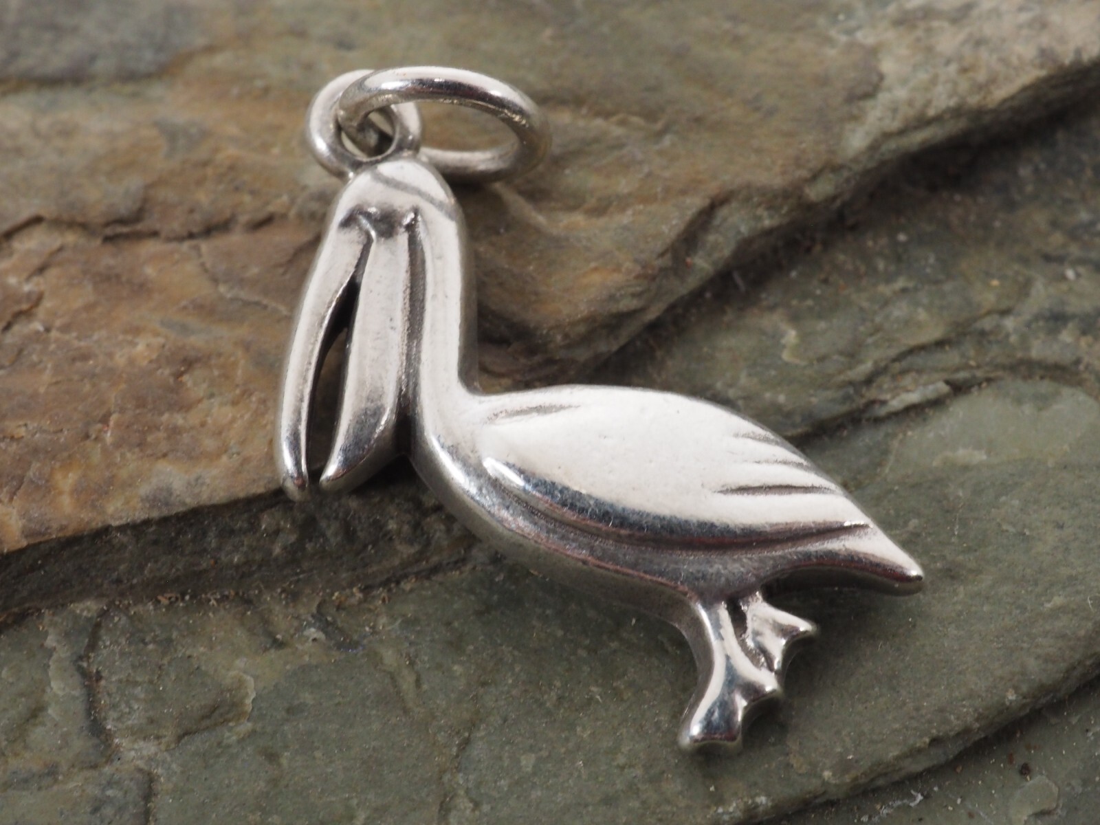 Rare Retired James Avery Sterling Silver Pelican Charm - Gem