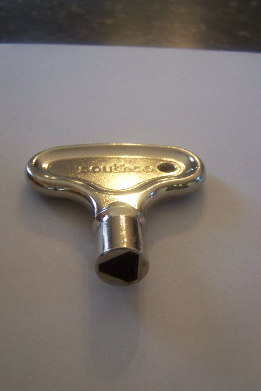 Southco 8mm #5 Triangle Barrel Tubular Key for RV & Motorhome Hood ...