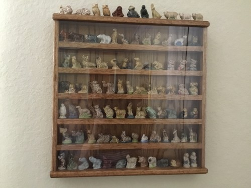 Wade Figurines Wades Oak Display Case Plexiglass Front for sale online ...