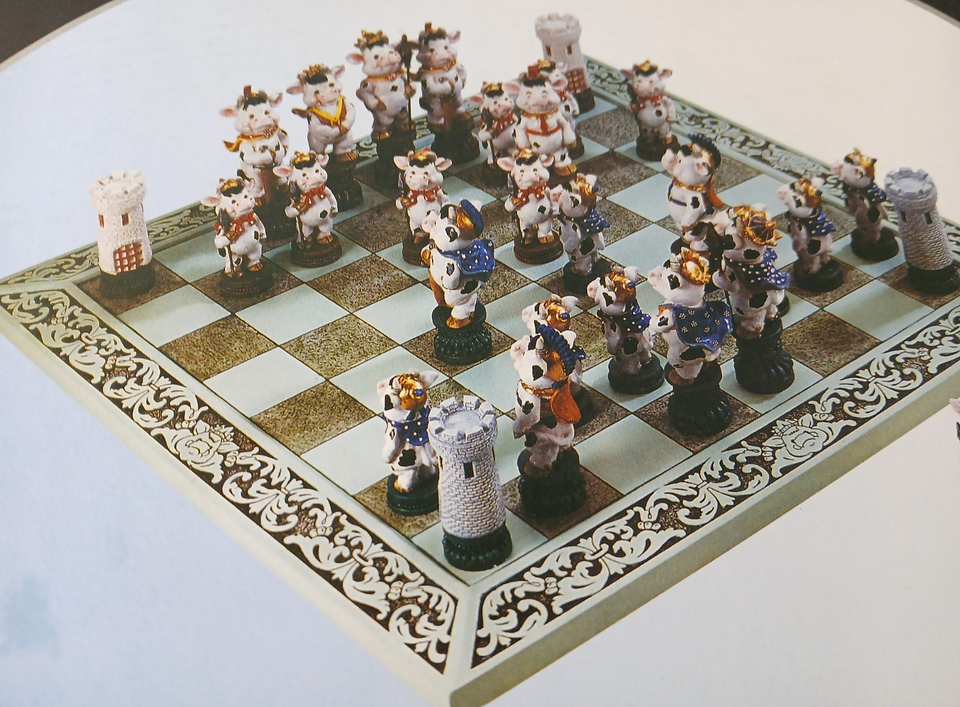 COW KINGDOM CHESS SET Holstein Farmer Skill Game With Detailed Stone ...