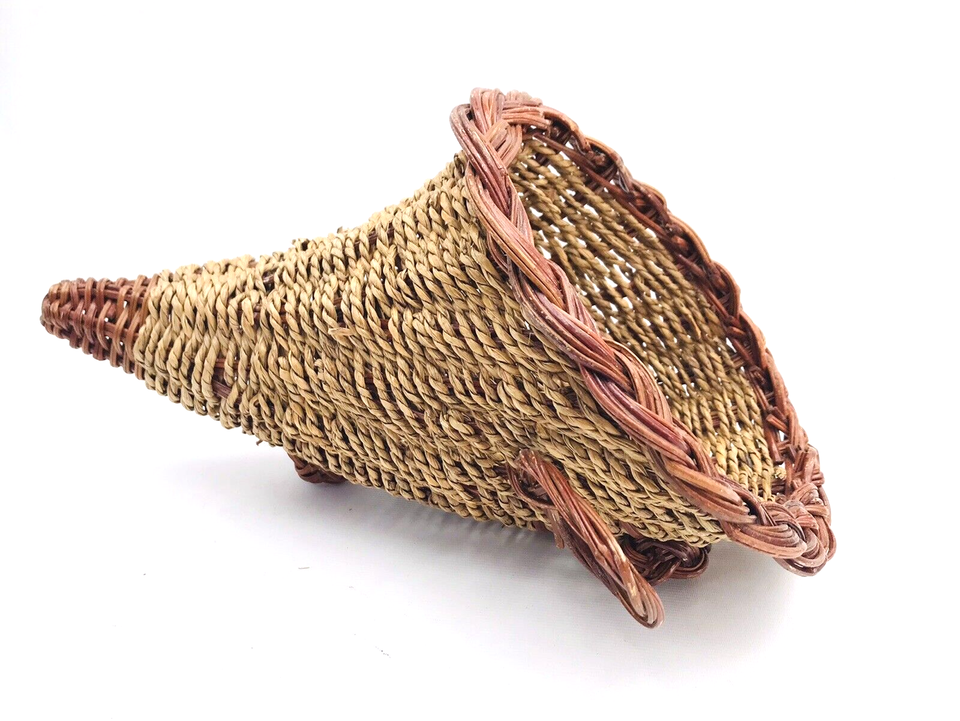 Wicker Cornucopia Holiday 10" Basket Thanksgiving Woven W/Hook for Wall ...