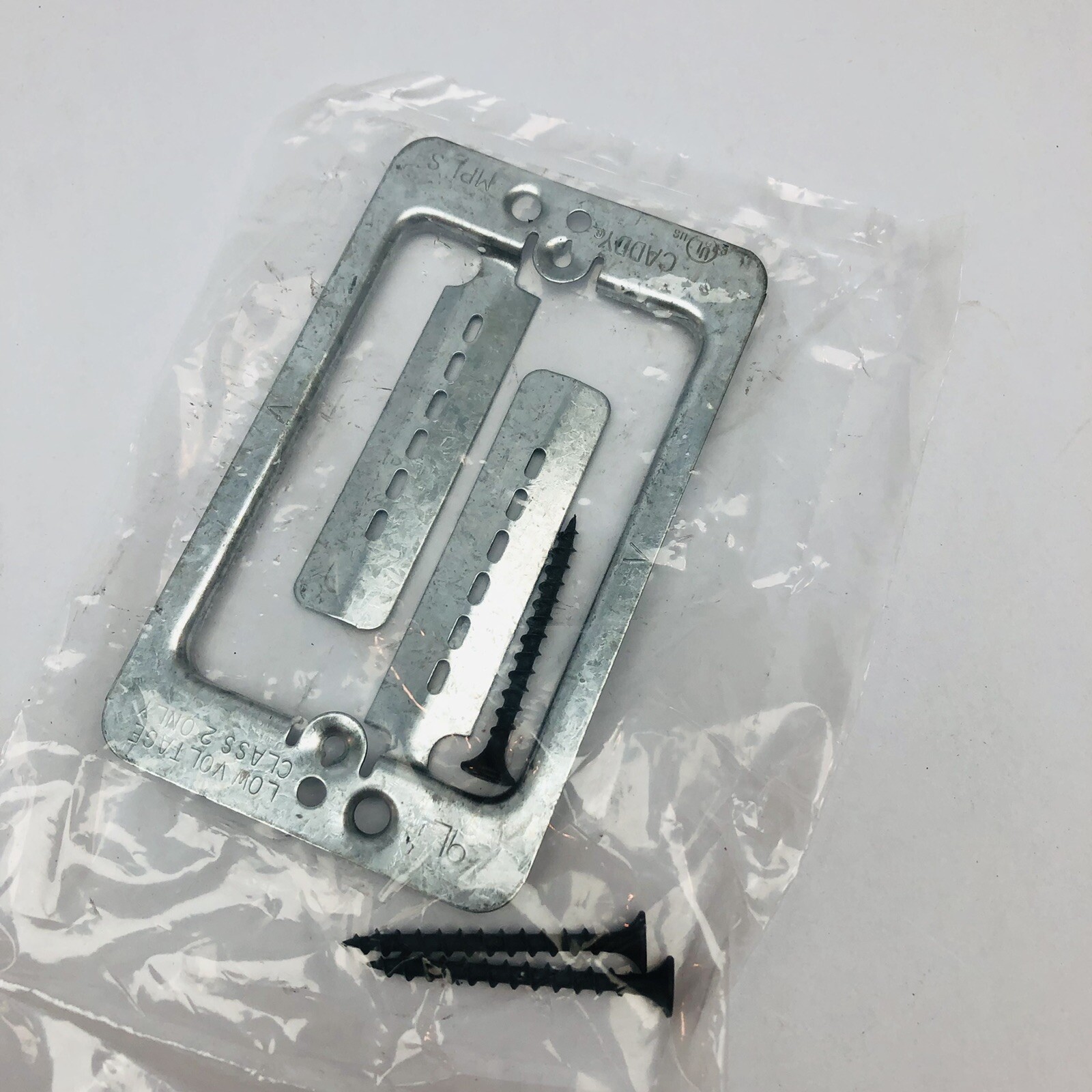 LOT OF 10 CADDY MPLS SINGLE GANG SCREW MOUNT FOR DRYWALL UP TP 1-1/4 ...