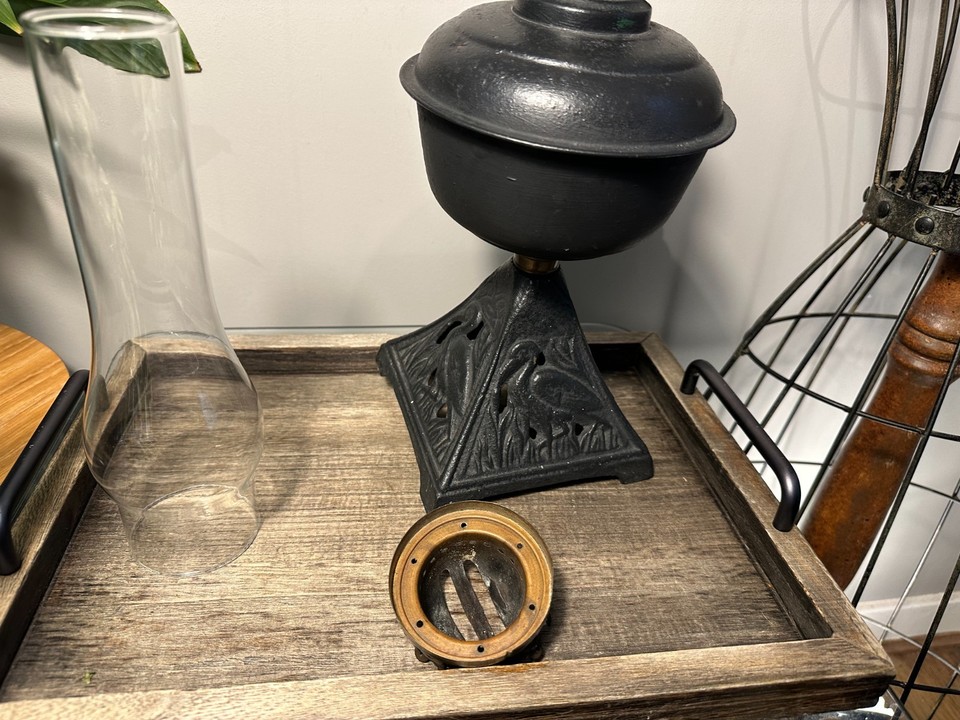 Victorian Cast Iron Oil Lamp Bird Base Antique Gothic Table Lamp Decor ...