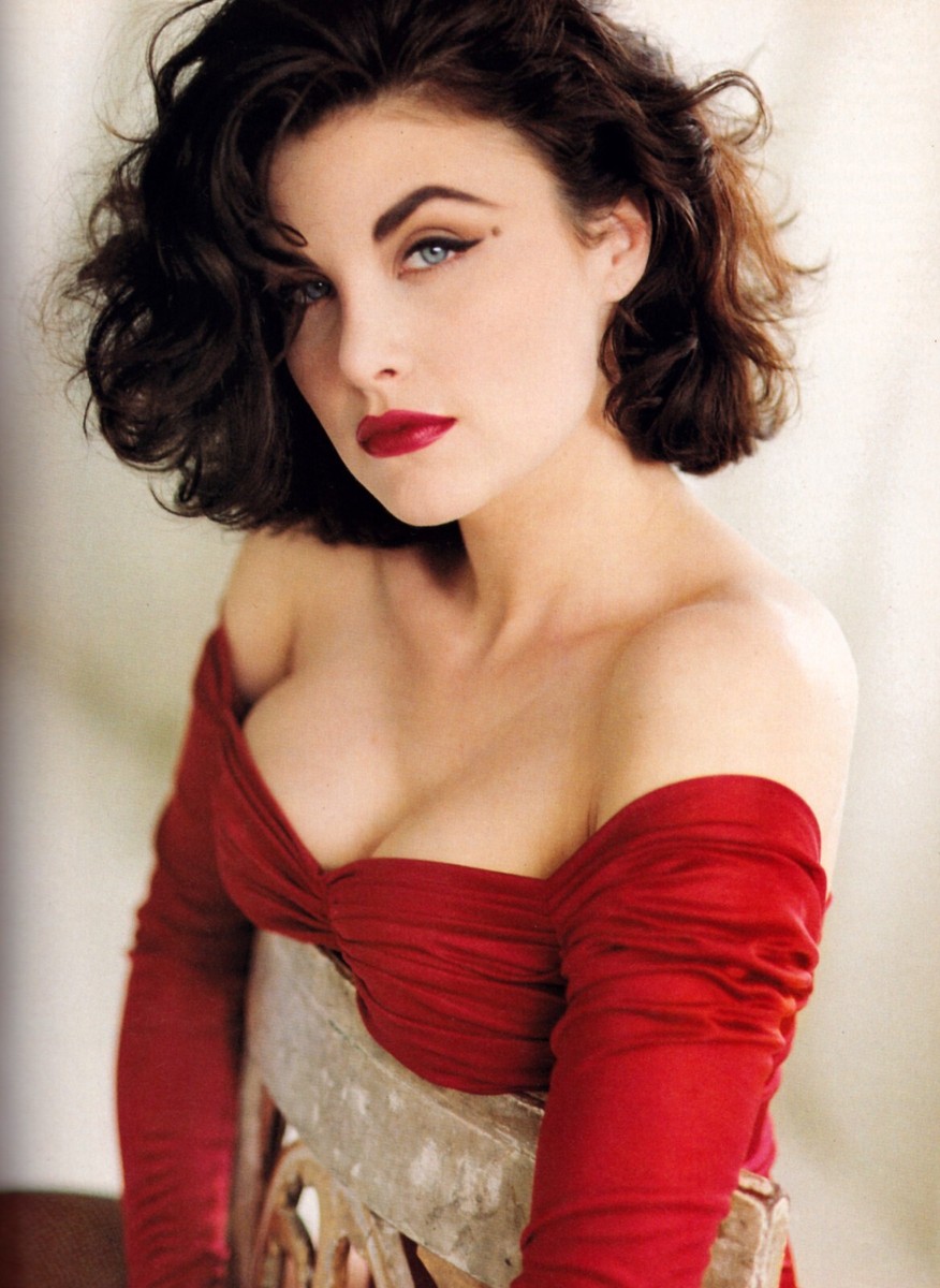 Sherilyn Fenn Now