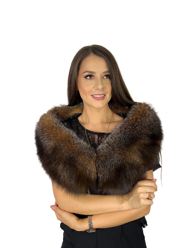 Amber Frost Fox Fur Stole 43" (110 cm) Crystal Foc Fur Collar Saga Furs ...