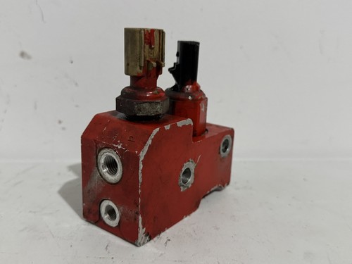 ISX MX13 Cummins Fuel DEF Shutoff Solenoid Valve 3685406 1830070 ...