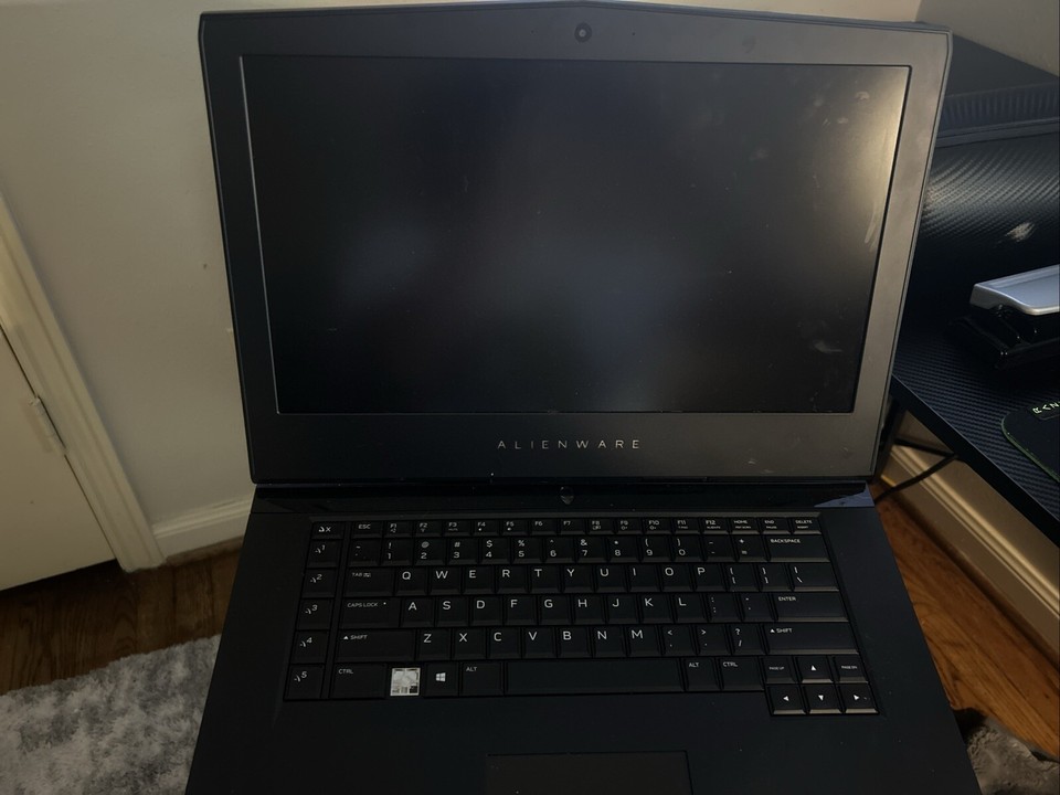 Alienware 15 R3 (old around 2020) (slow laptop) GTX 1070 | eBay