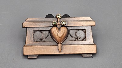 Snow White Evil Queen Chest Heart Box Green Individual Disney Trading ...