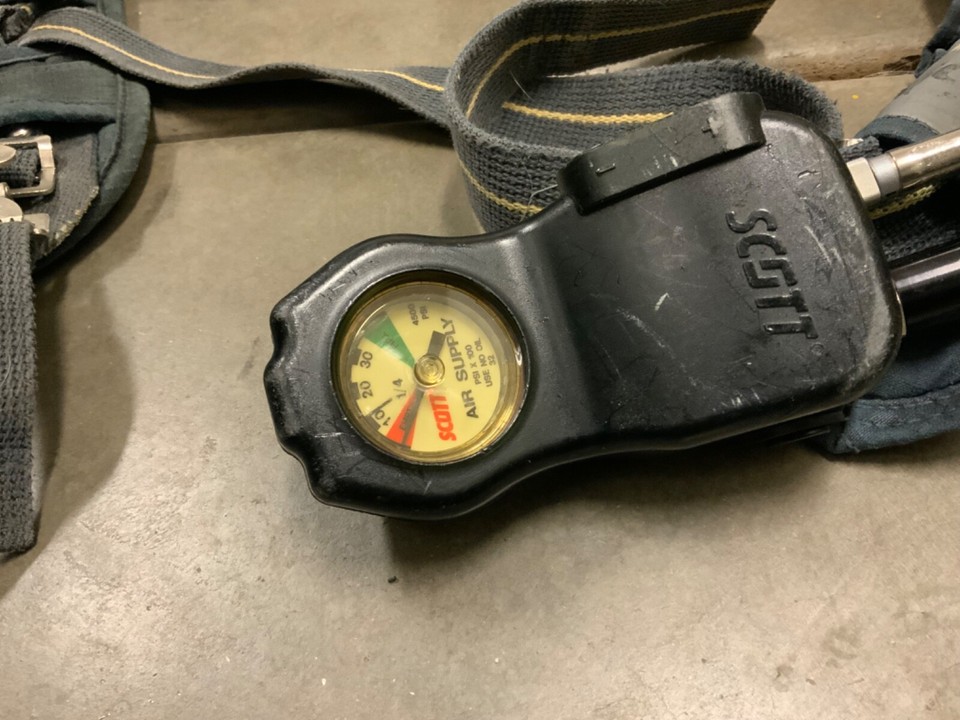 Scott 4.5 4500 PSI SCBA Air Pak Harness with HUD Excellent Condition | eBay
