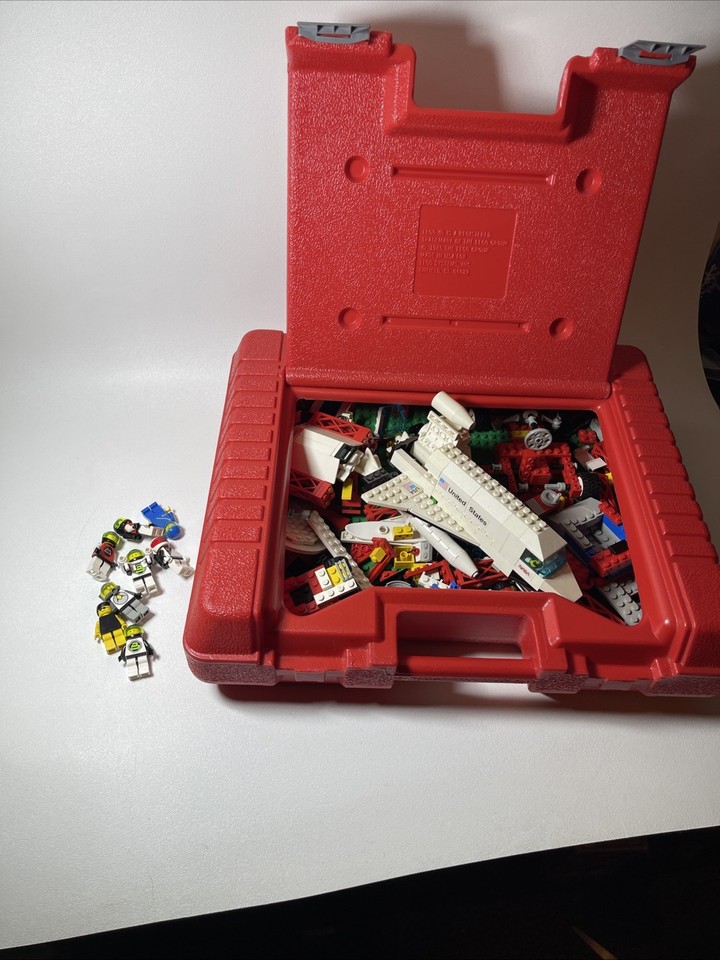 VINTAGE 1985 LEGO RED HARD SHELL PLASTIC CARRYING CASE W/ Some Legos | eBay