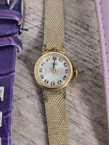 Lot of 63 Watches Mens Womens Childrens Fitness Untested Vintage Modern ...