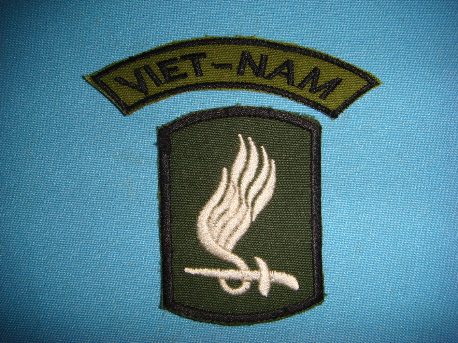 VIETNAM WAR TAB VIETNAM + US PATCH 173rd AIRBORNE BRIGADE | eBay