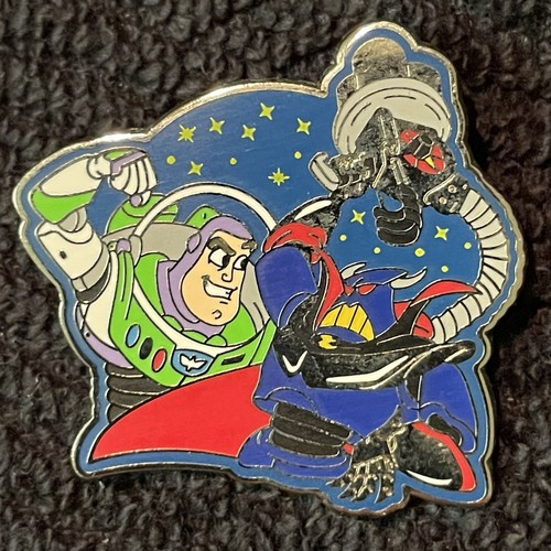 Galaxy Defender Buzz Lightyear Starter Set - Buzz Battles Zurg Disney ...