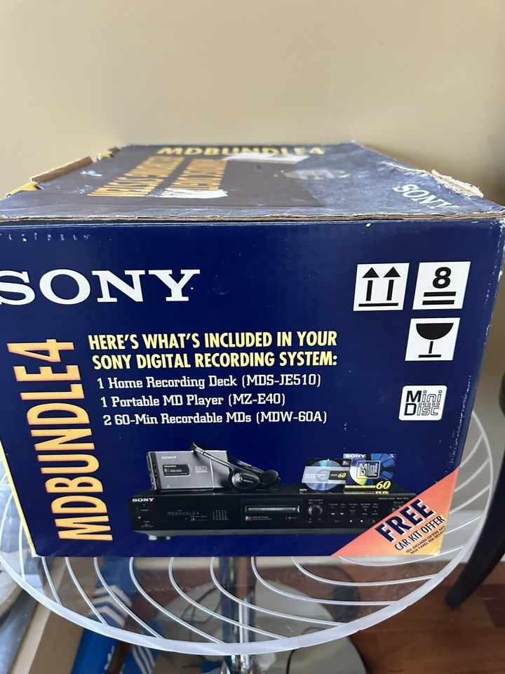 Sony MDS-JE510 MiniDisc Deck Recorder/Player Sony MZ-E40 BUNDLE BOX ...