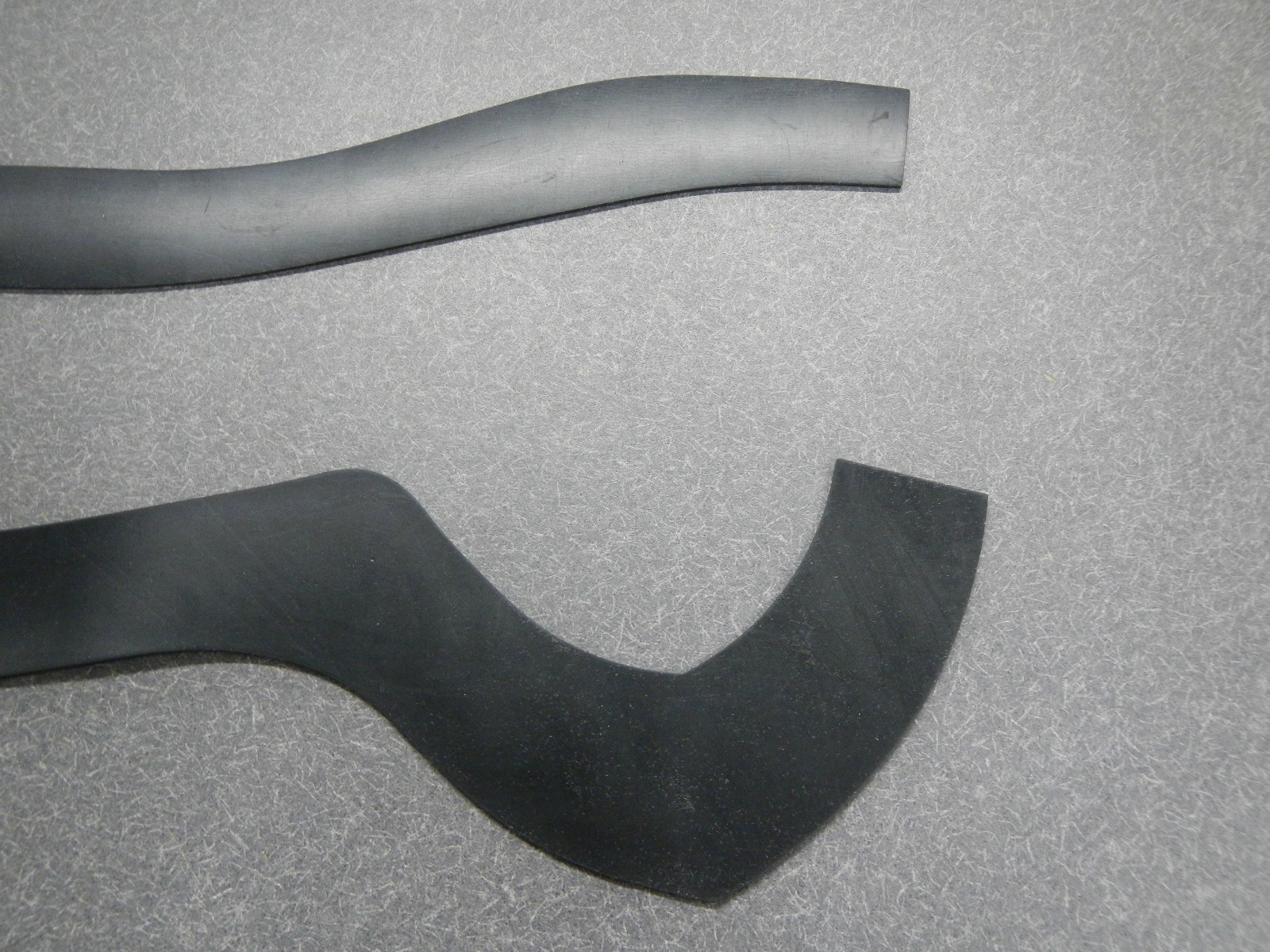 63 64 65 Buick Riviera Rear Bumper Filler Rubber Deflector Behind ...