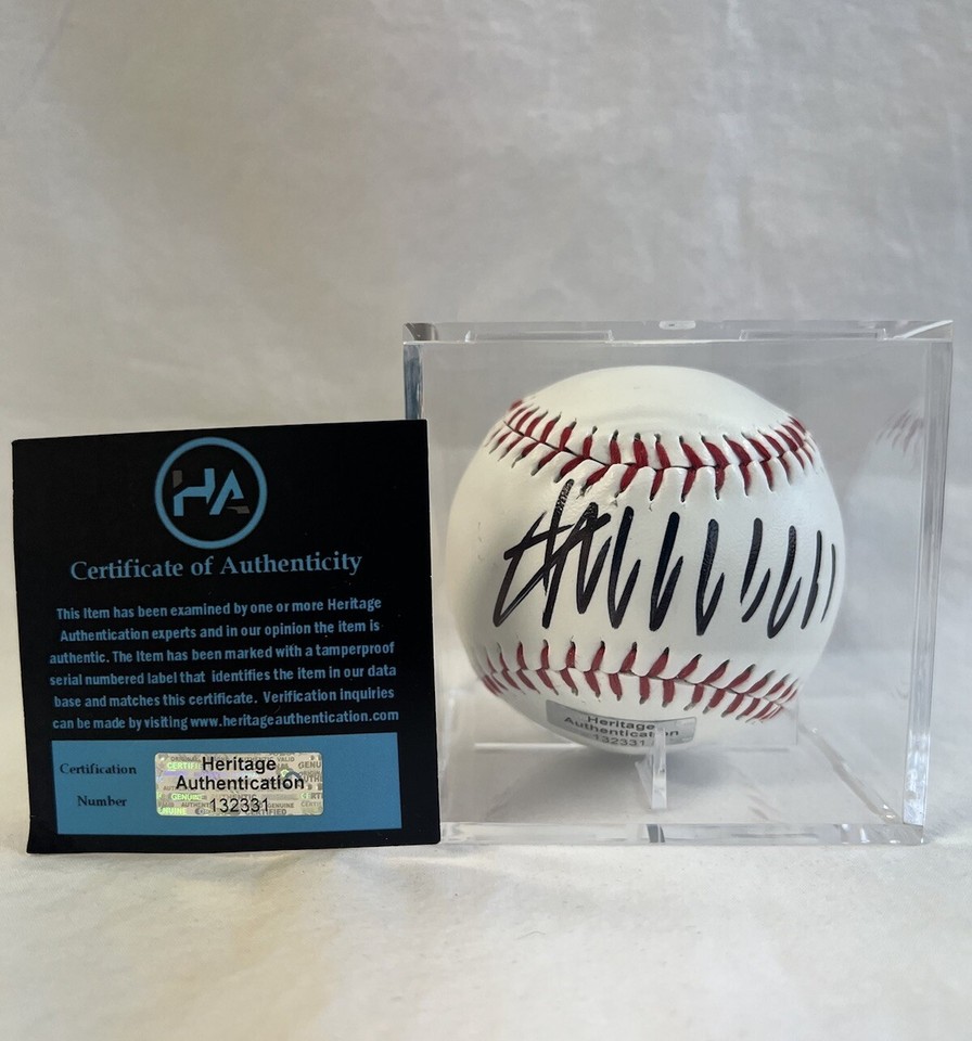 Donald Trump 45th President Signed Autographed MLB Baseball & Case with ...