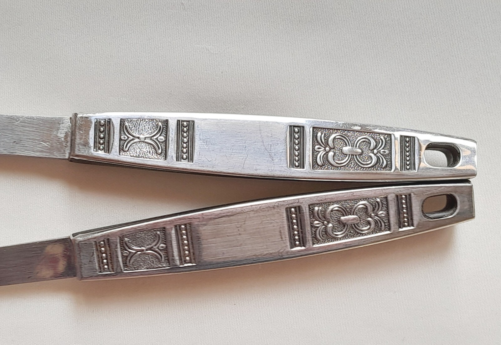 6 kitchen utensils 1970s embossed scrolls slice masher palette ladle ...