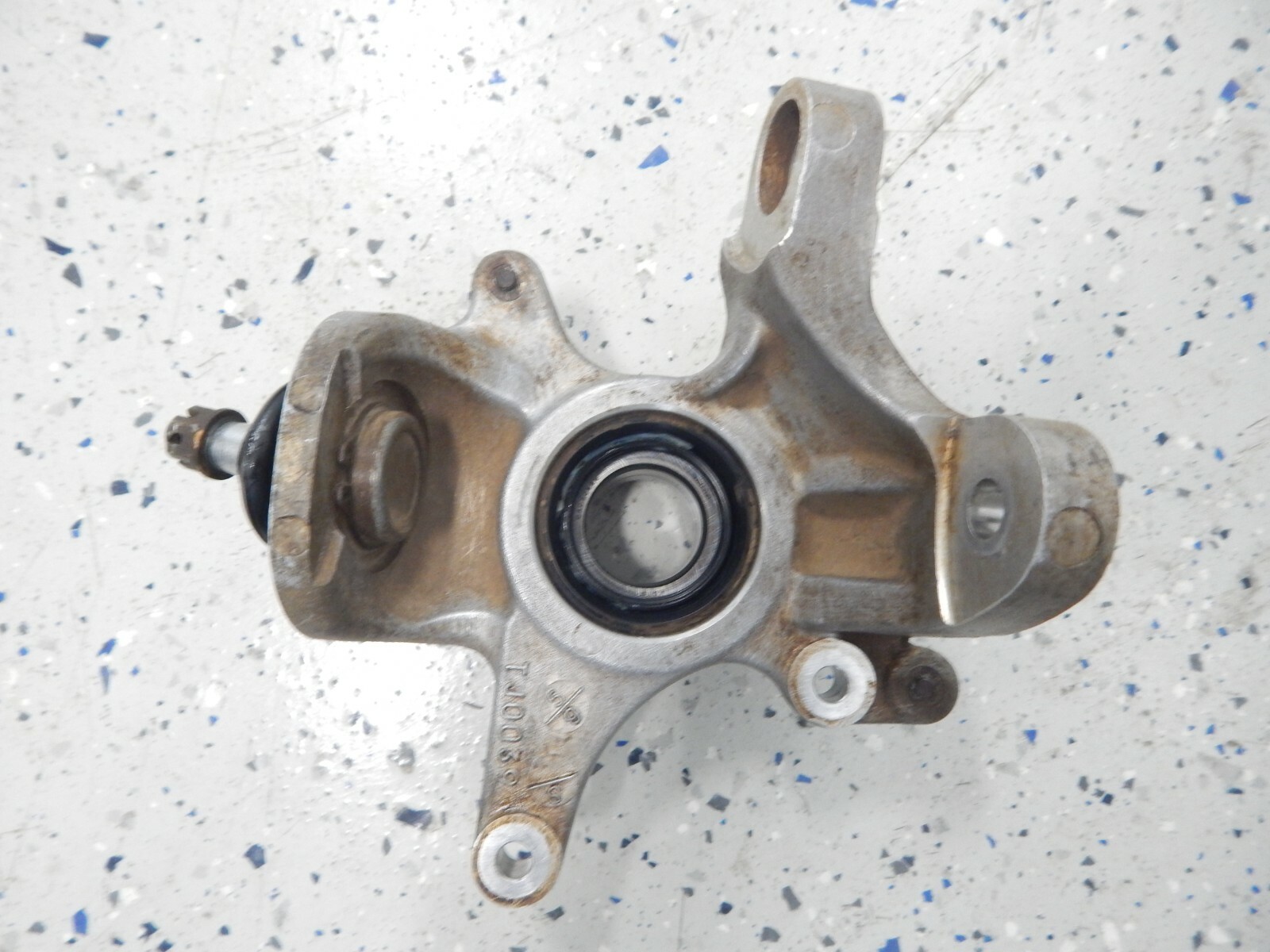 SUZUKI ATV 2005-2018 KINGQUAD 700 750 LEFT FRONT STEERING KNUCKLE 51241 ...