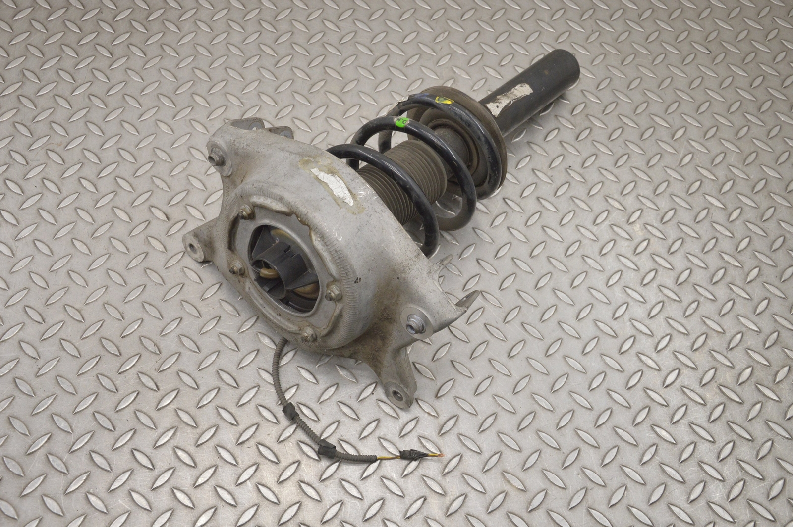 15+Porsche+Macan+S+95B+Front+Left+Driver+Side+PASM+Strut+Assy+ ...