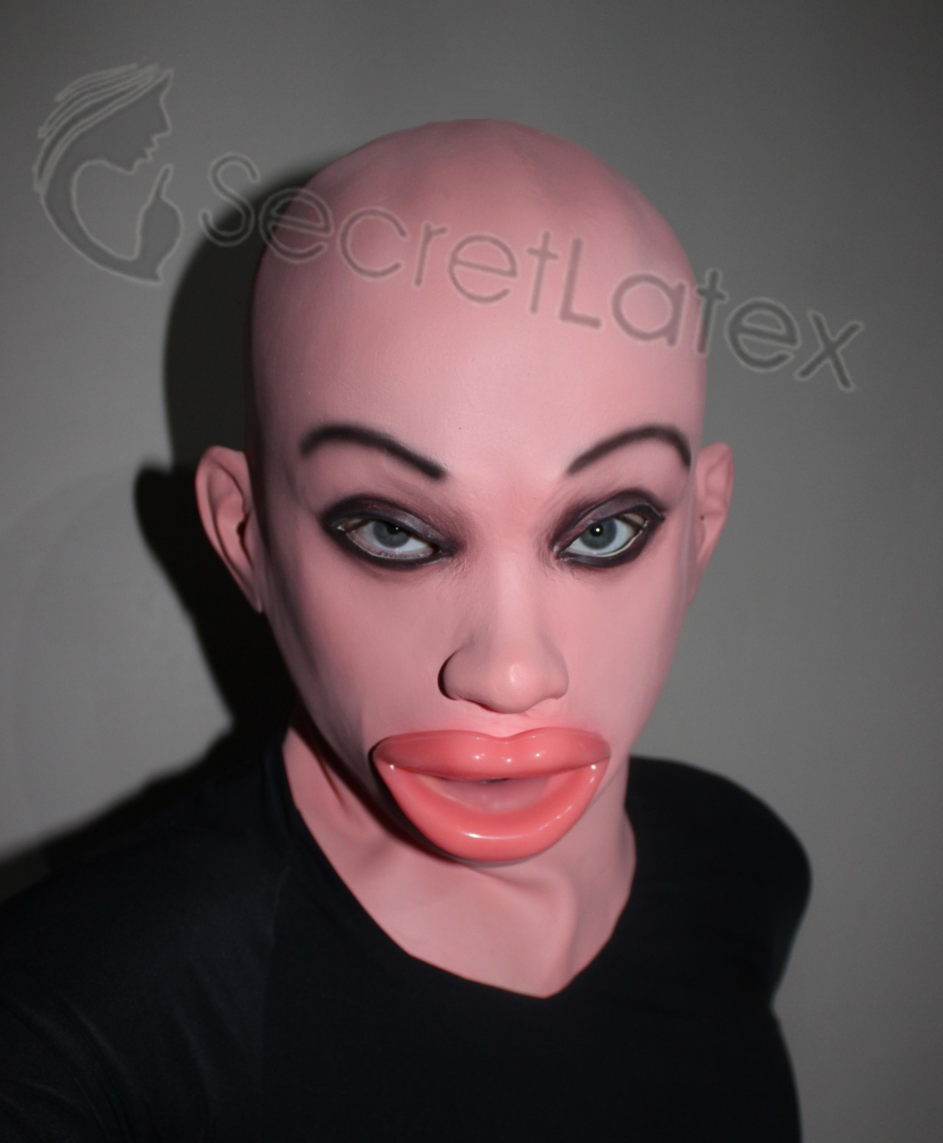 LATEX FEMALE MASK CROSS DRESS TRANSGENDER RUBBER DOLL LIPS MOUTH TOY ...