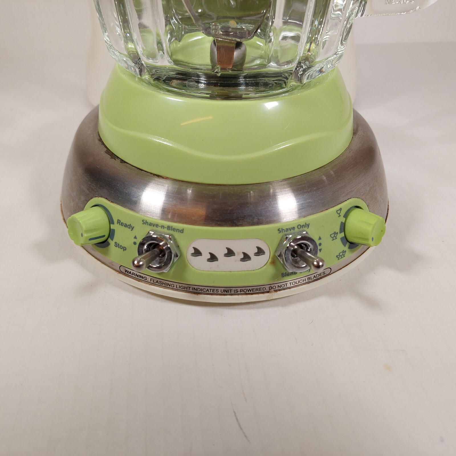 Margaritaville Premium Frozen Concoction Maker DM1000 Margarita Machine ...
