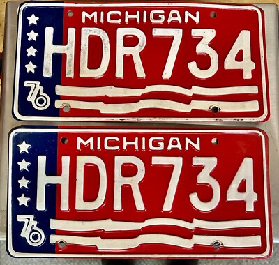 VINTAGE PAIR 1976 MICHIGAN FLAG STATE LICENSE PLATES MATCHING PLATE SET ...