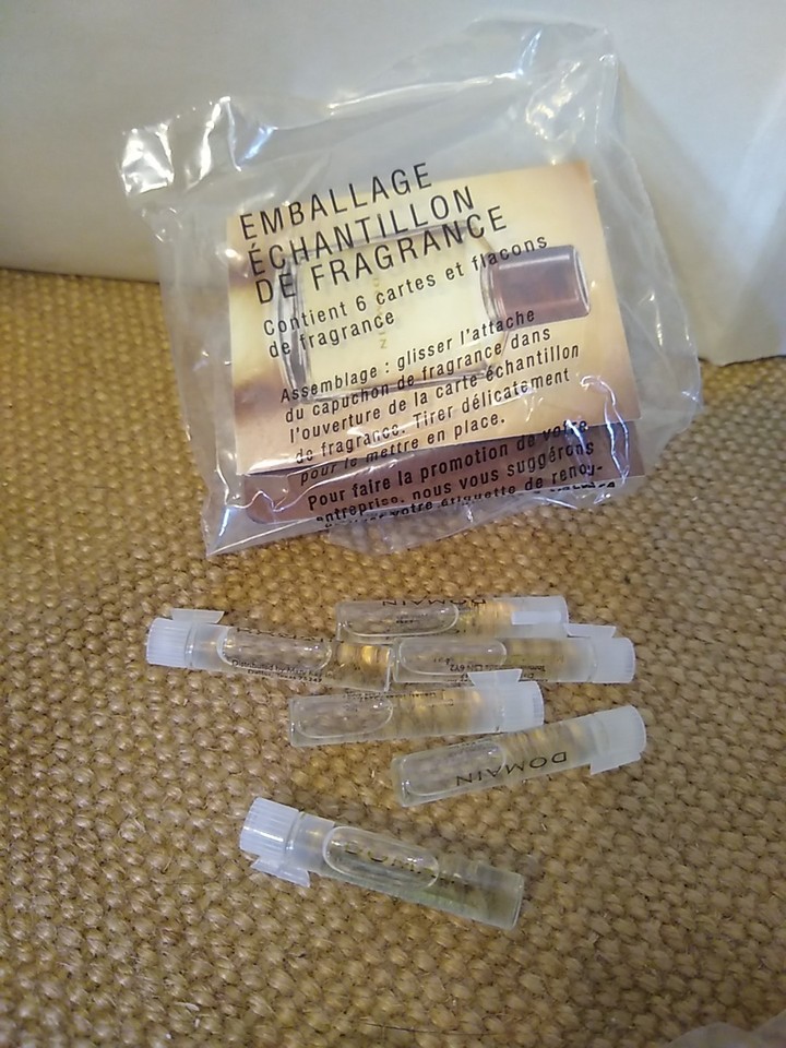 Lot of 27 Mary Kay Sample Perfume Vials Velocity Journey Domain Elige ...