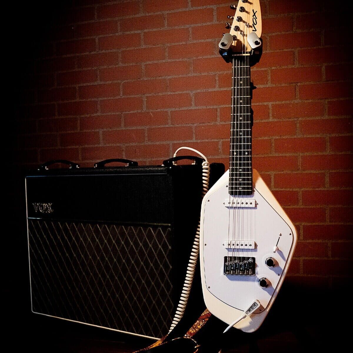VOX MK5 MINI WH White Short Scale Electric Guitar with Gig Bag Brand ...