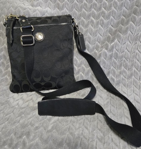 Vintage Black Coach Crossbody Swingback Purse J0882-42422 | eBay