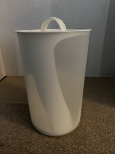 Vintage Tupperware BagelStor Bagel Baked Goods Keeper Container #3501 ...