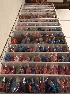 M.U.S.C.L.E. MEN ( RED FIGURES ONLY ) YSNT : pick single muscles from ...